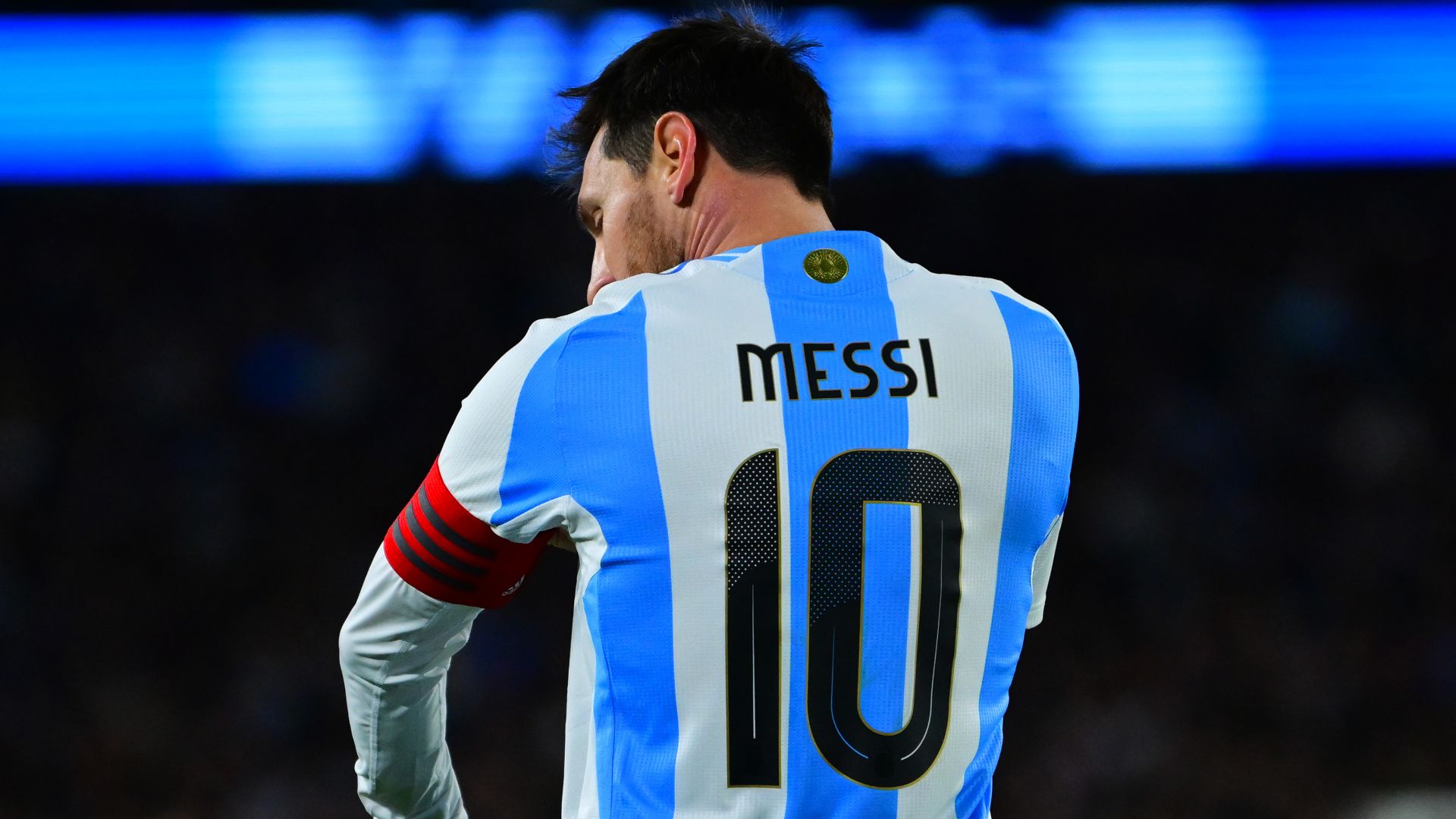 Ex-MLS star to take Lionel Messi's No.10 shirt for Argentina's final 2026 World Cup qualifier ...